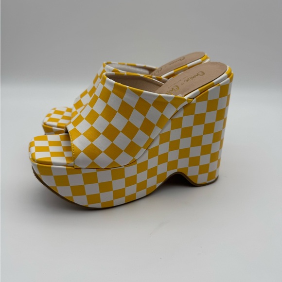 Chase + Chloe | Shoes | Chase Chloechase And Chloe Astra Platform Wedge ...